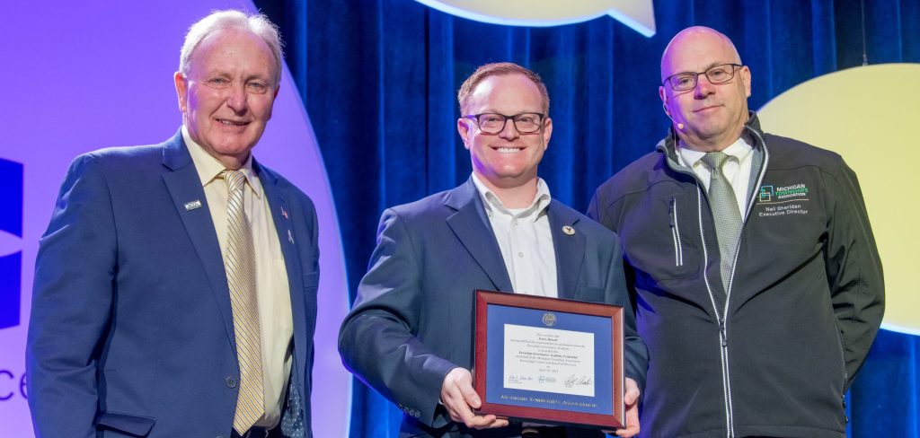 Davison Township leader earns credential in township governance ...